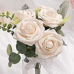 Higfra Artificial Flowers 25pcs Real Looking Fake Roses with Stems for DIY Wedding Bouquets Baby Shower (Champagne)