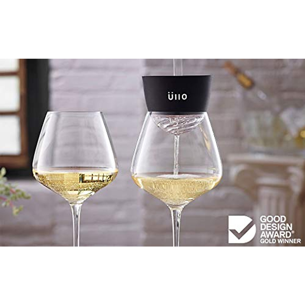 Ullo Wine Purifier with 4 Selective Sulfite Filters. Remove Sulfites and Histamines, Restore Taste, Aerate, and Experience the Magic of Ullo purified wine.