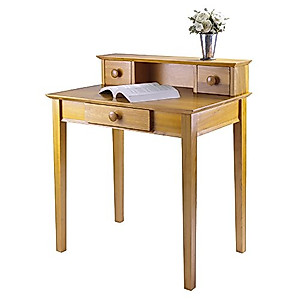 Winsome Studio, Medium, Honey