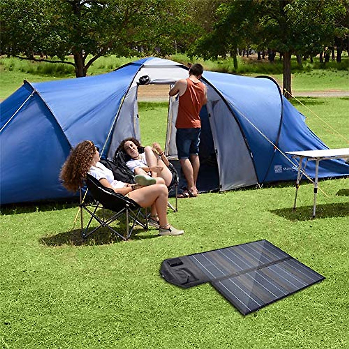 AIZYR 50W Portable Foldable Solar Panel Charger, Waterproof Controller Solar Suitcase with Crocodile Clip and Dual USB Outputs for Portable Generator Power