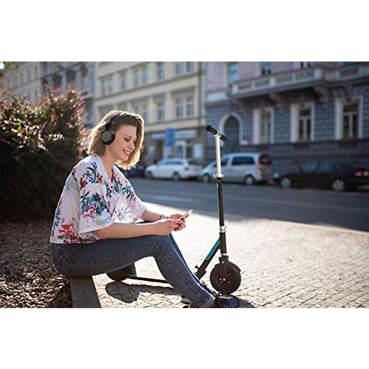 Philips Bass+ BH305 Wireless Bluetooth Active Noise Cancelling Lightweight Stereo Headphones with Up to 18 Hours of Playtime - Black (TAPH305BK)