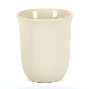 GG Collection Acanthus Leaf Cream Ceramic Cups with Brown Metal Base and Handle (Set of 4)