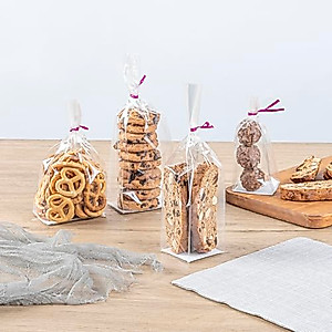 Restaurantware Flat Bottom Heat Seal Sandwich Bags Heat Sealable Food Bags - Gusset Bag with Paper Insert - Clear - 2 x 2 x 8.25 Inch - 100ct Box - Bag Tek