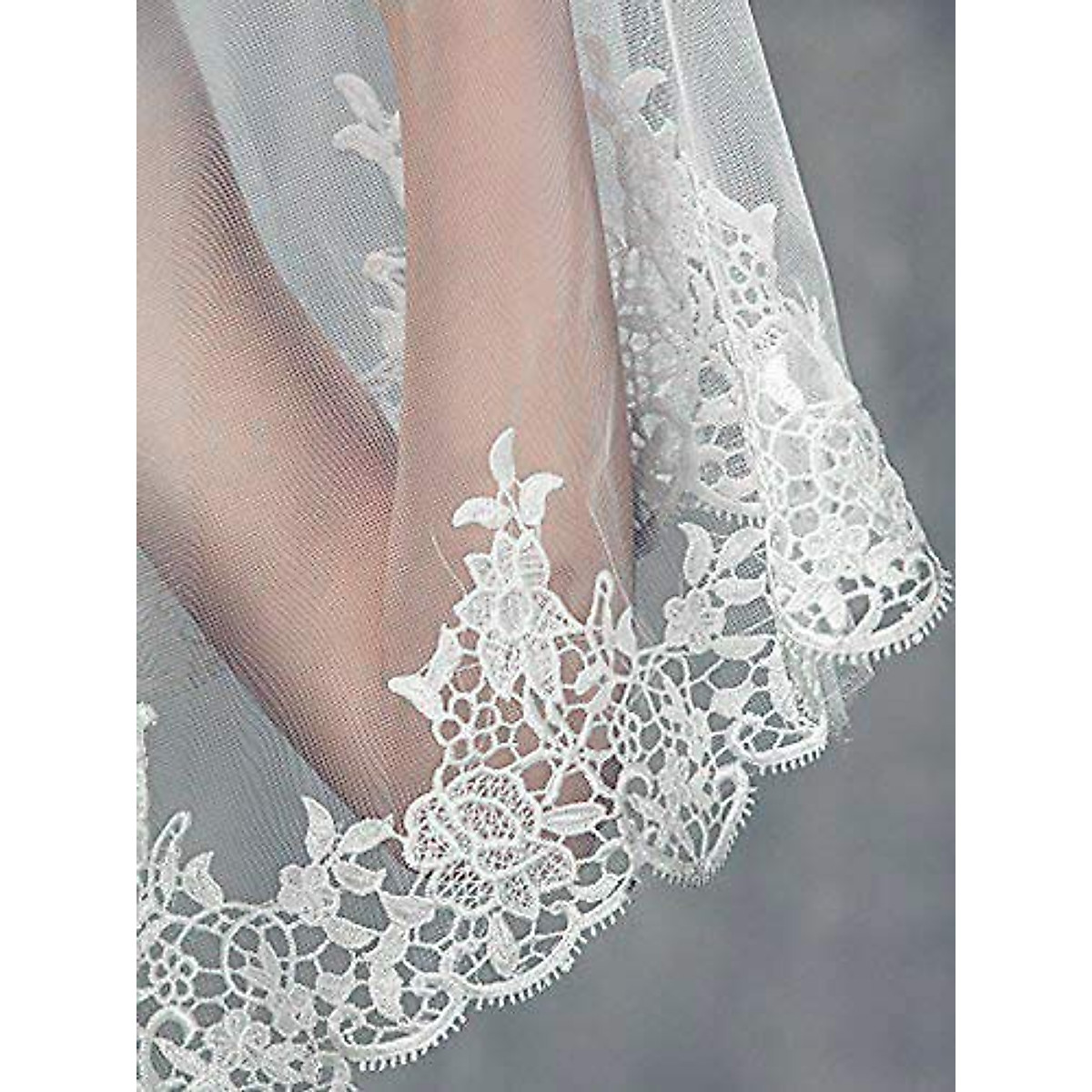 Aukmla Wedding Bridal Veils Ivory Beautiful Long Veil with Lace and Metal Comb at the Edge Cathedral Length (Ivory)