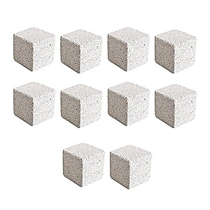 MagiDeal 10Pcs Stone Square Hamster Teeth Grinding Pet Teeth Supplies Chewing Toy, Rodent Stone Pet Chew Toy for Chinchillas, Gerbil, Rat, Pets, 3cm