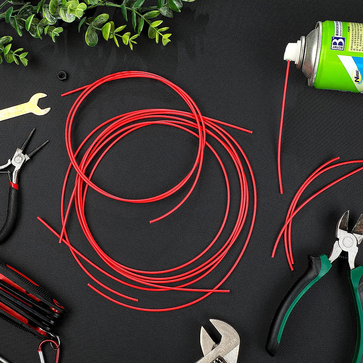 Spray Can Replacement Straws Flexible Spray Can Straws Red Plastic Extension Straws, 51.1 Inches, 4 Count