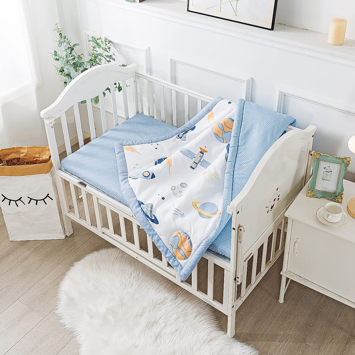 Soul & Lane Space Baby Bedding Crib Set for Boy (Set of 3 - Space Baby Quilt, Crib Fitted Sheet for Boys, and Changing Pad Cover): Washable Space Crib Set, Reversible White and Blue Crib Bed Set