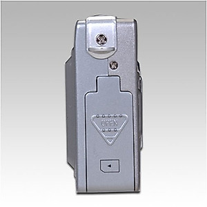 Digital Camera with Starter Kit Tripod Charger & Batteries