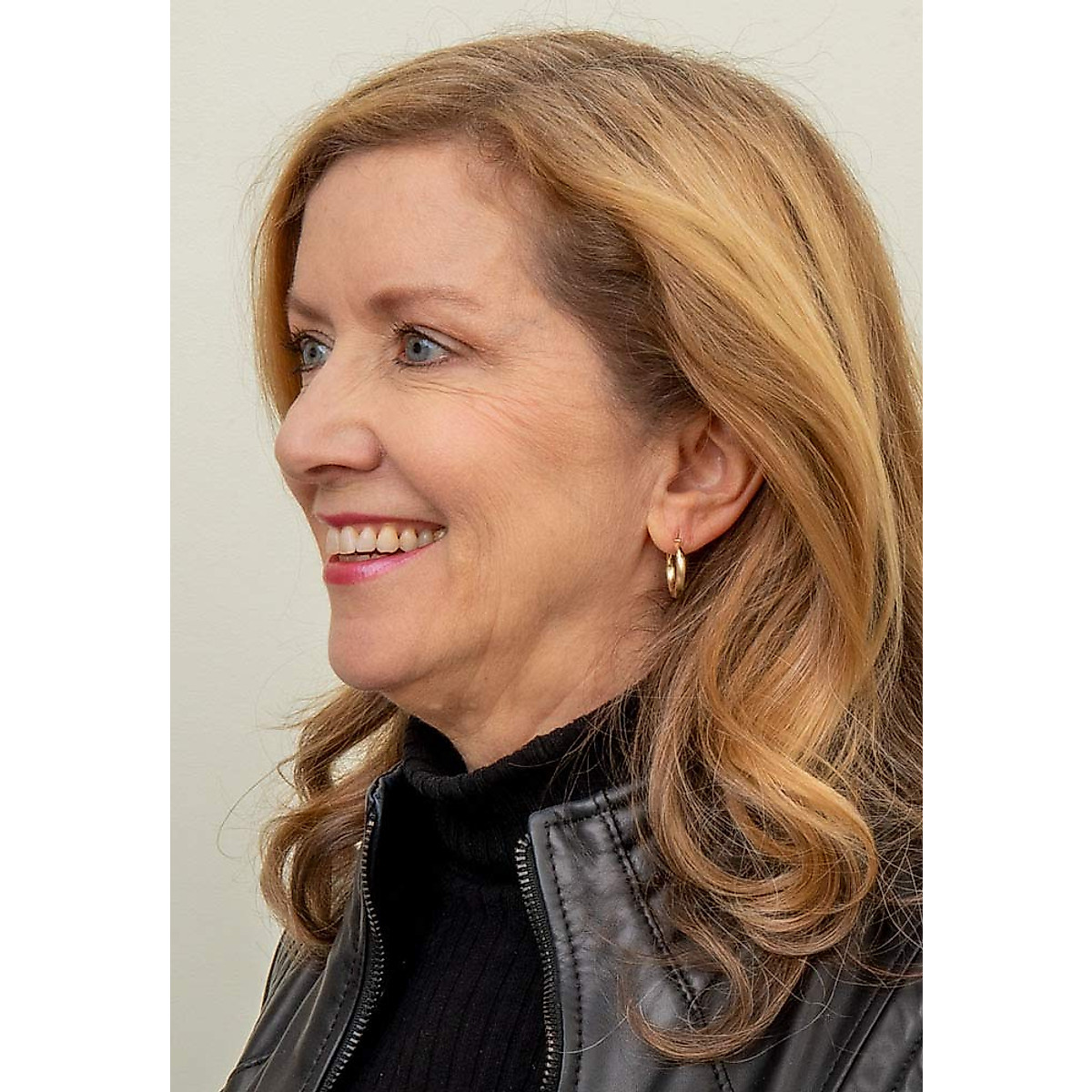 Yellow Gold Diamond Cut 3mm Round Hoop Earrings, (20mm)