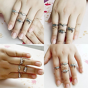 Vangelady 4 Pcs Dinosaur Rings Sets Jurassic Era Dinosaur Statement Ring Adjustable Knuckle Band Jewelry for Women Men Girls, Silver C
