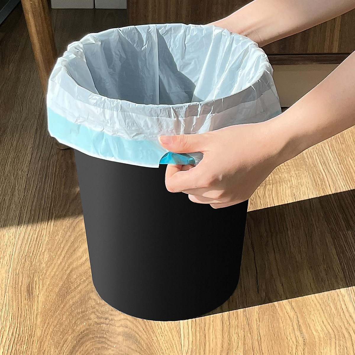 Soddeph 2.5 Gallon Trash Can,Plastic Garbage Recycling Bin,Waste Trash Bin,Round Container Bin Wastebasket forOffice,Home,Bathroom,Kitchen (Black, 1 Pack)