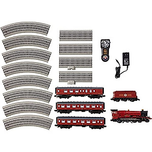 Lionel Hogwarts Express LionChief 5.0 O Gauge Train Set with Bluetooth Capability