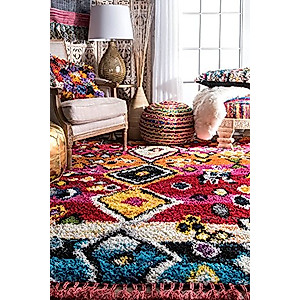 nuLOOM Alane Moroccan Shag Area Rug, 6' 7" x 9', Multi