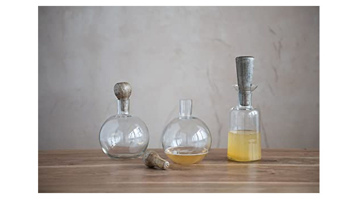 Stylish Creative Co-Op Wine Decanter with Mango Wood Stopper