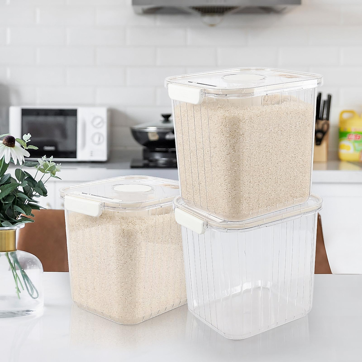 Afromy Large Plastic Food Storage Container Bin for Flour, Sugar, Baking Supplies, Airtight Rice Container, Dry Food Holder Canister Containers, Clear