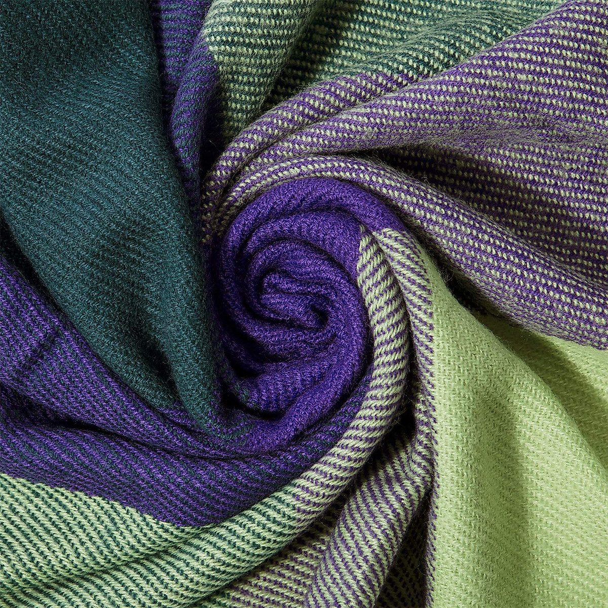 YSense Women's Long Plaid Blanket Scarf Chunky Oversized Winter Fall Warm Scarf Big Tartan Scarves Wrap Shawl Ladies Gifts