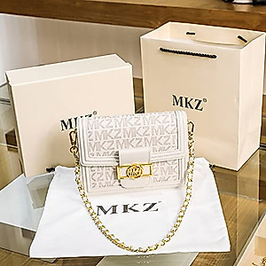 Chain Small Crossbody Purse Womens Crossbody Bag Letter Printing out of the Street，Commuter Women's Fashion Small Purse