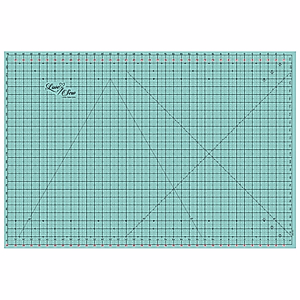 Love Sew Cutting Mat - 36" x 24"