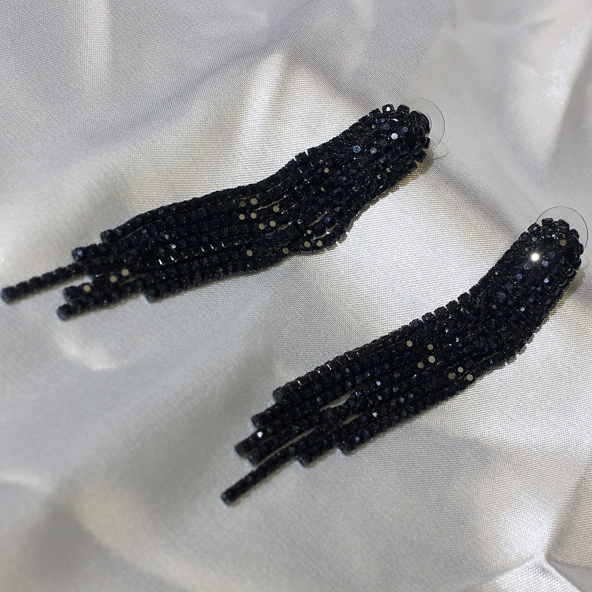 Black Chandelier Earrings for women,Long Earrings Dangle Dangling Bling Earring Crystal Rhinestone Statement Drop Tassels rhombus Earrings for Prom Fashion Jewelry