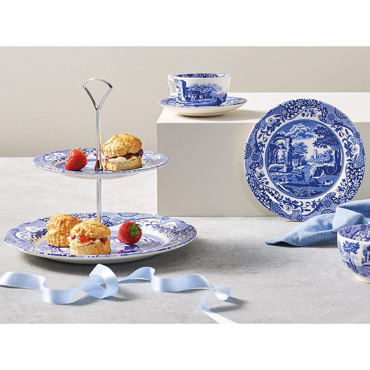 Spode Blue Italian Dinner Plates - Set of 4 (10.5 inch Dinner Plate)