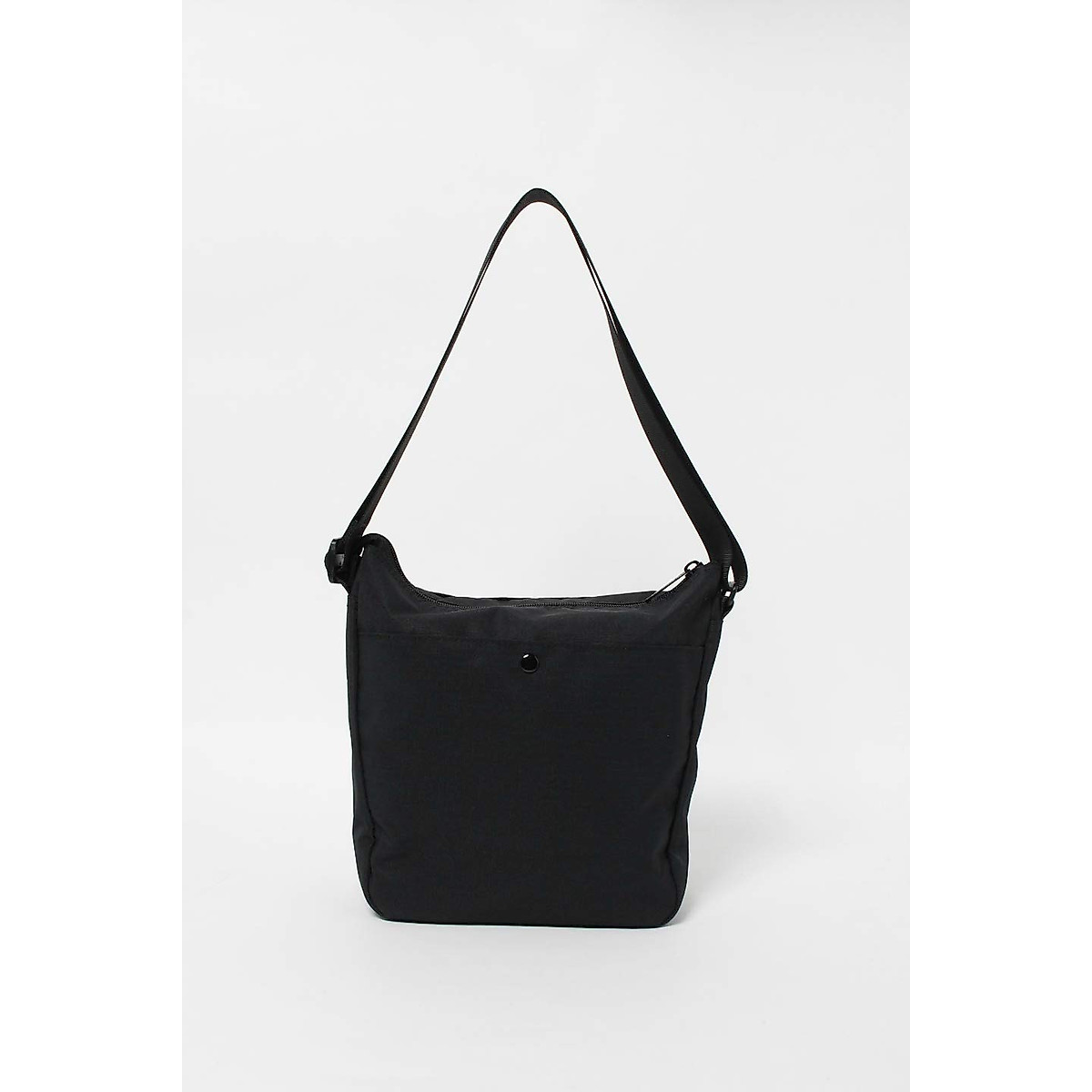 anello(アネロ) Vertical Shoulder Bag, Black (Black 19-3911tcx)