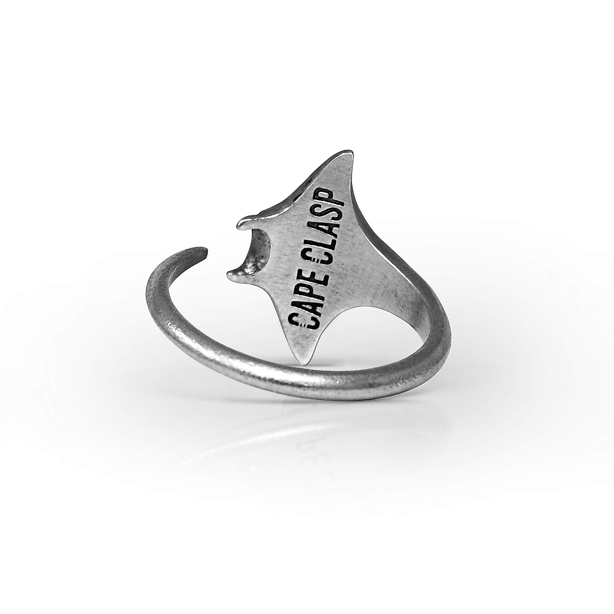 Cape Clasp Manta Ray Ring