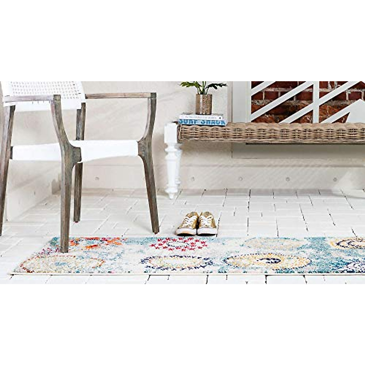 Unique Loom Estrella Collection Modern, Abstract, Colors, Distressed Area Rug, 2 ft 2 in x 6 ft 7 in, Beige/Light Blue