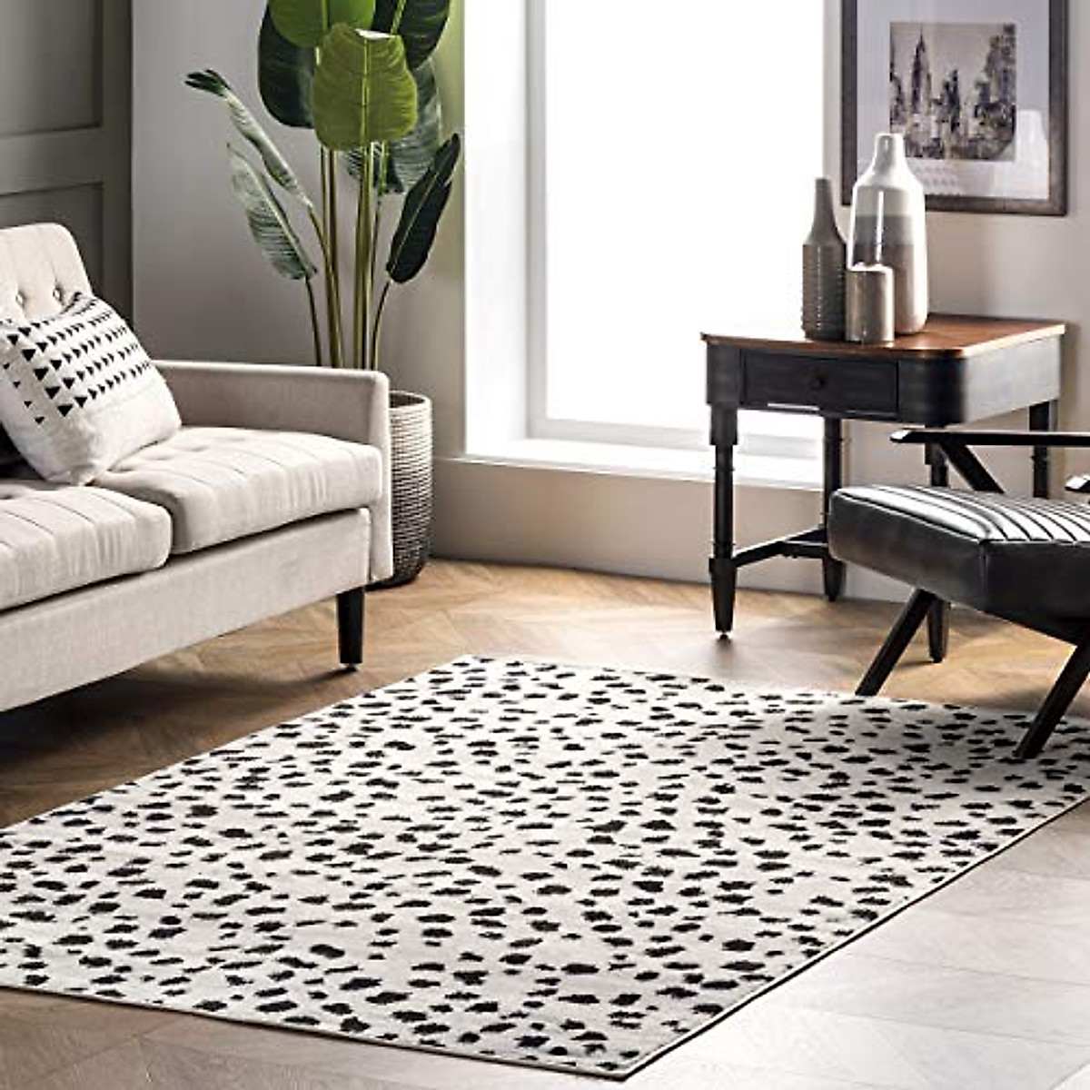NuLOOM Brooks Leopard Print Area Rug, 6' 7" x 9', Beige