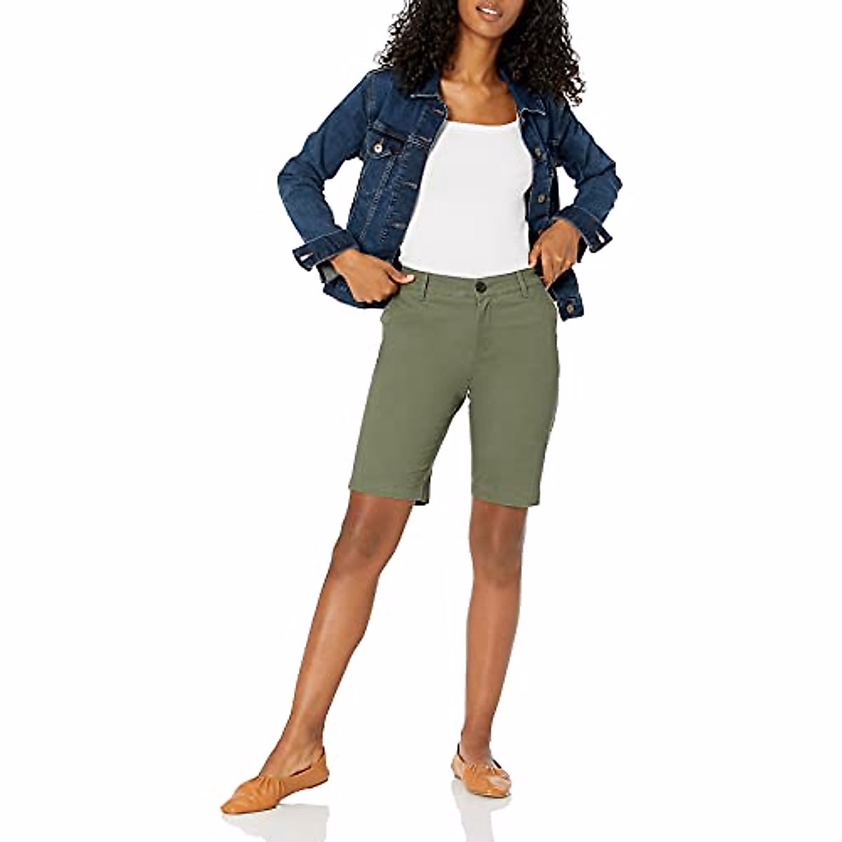 Amazon Essentials Women's Mid-Rise Slim-Fit 10 Inch Inseam Bermuda Khaki Short, Olive, 10