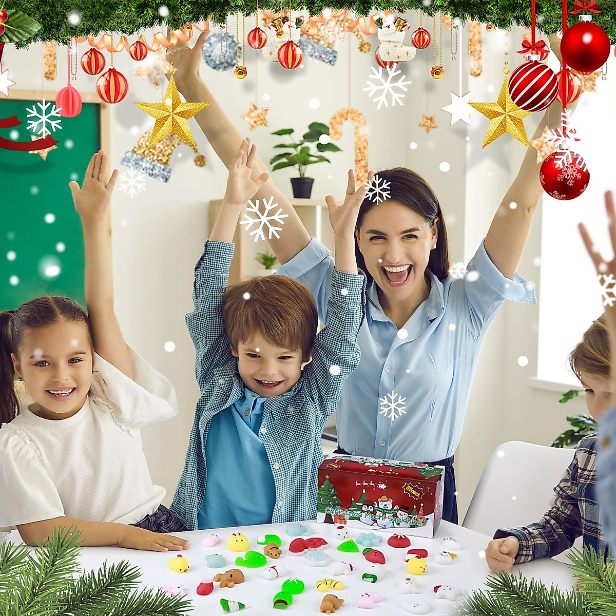 YEAH homemate 35PCS Christmas Mochi Squishy Toys, Christmas Stocking Stuffers for Kids, Squishies Party Favors Gifts Stress Reliever Toys, Treasure Box Toys for Prizes Goodie Bag Stuffers