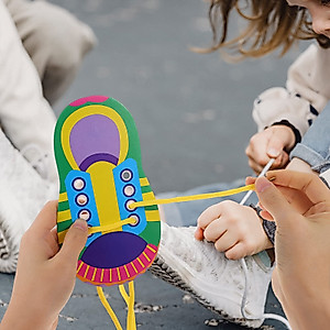 NUOBESTY Shoelace Threading Teaching Toys Learn to Tie Shoelaces Toy Kids Toddlers Fine Motor Skills Toy Early Educational Toys, 5 Sets …