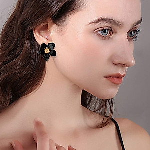 Chic Cute Boho Matte Flower Statement Stud Earrings with Gold Flower Bud for Women Sister Mom Lover and Friends (Black)