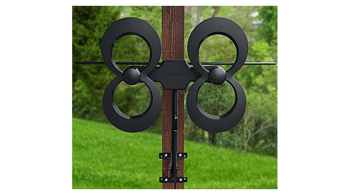 Antennas Direct ClearStream 4MAX TV Antenna - 70+ Mile 4K UHD