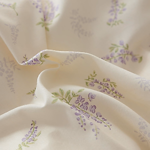 Lilac Floral Comforter Set Full Purple Flower Comforter Set Garden Fluffy Cute Floral Bedding Comforter Set Vintage Botanical Comforter for Girls Women 1 Floral Comforter with 2 Bow Ties Pillowcases