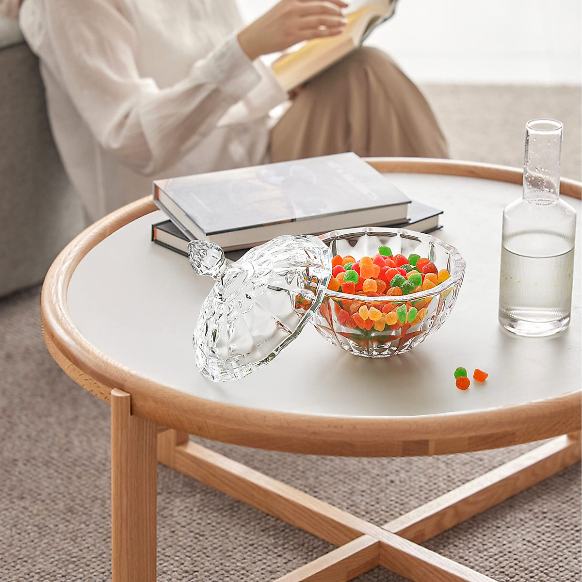 ComSaf Large Christmas Glass Candy Dish with Lid (6 1/2 inch), Clear Covered Candy Bowl, Crystal Candy Jar, Decorative Candy Server for Home Kitchen Office Table, Set of 1