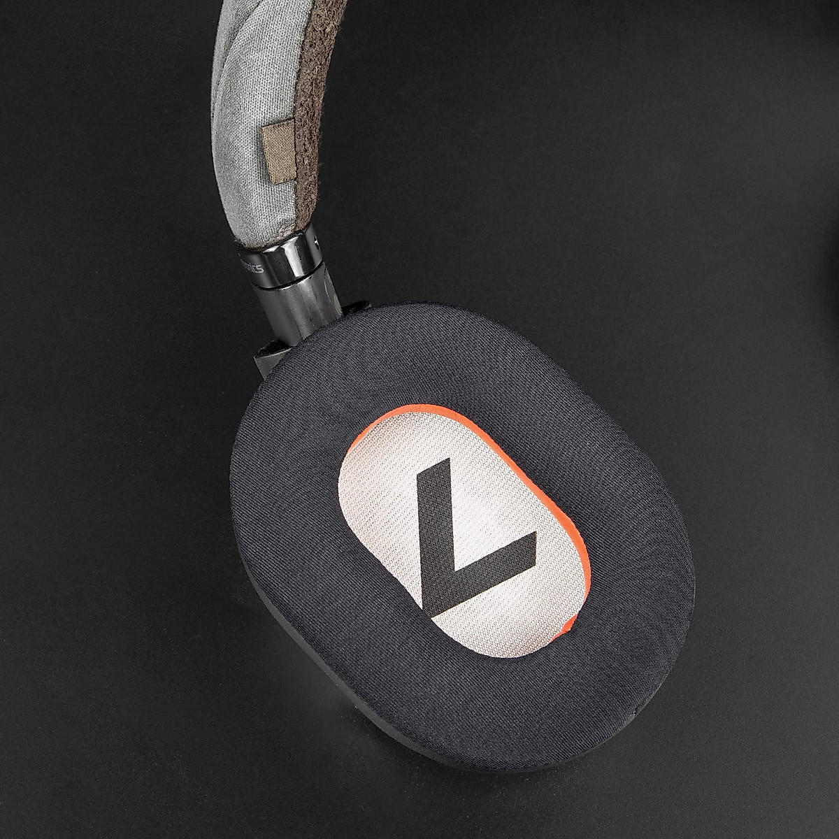 SOULWIT Cooling Gel Earpads Replacement for Plantronics BackBeat Pro 2, Voyager 8200 UC Headphones, Ear Pads Cushions with High-Density Noise Isolation Foam (Black+Red)