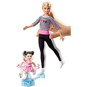 Barbie Ice-Skating Dolls & Playset with Blonde Coach Barbie Doll, Brunette Small Doll and Ice-Skating Base with Turning Mechanism, Gift for 3 to 7 Year Olds