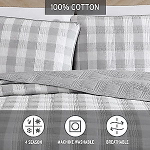 Eddie Bauer- Queen Quilt Set, Cotton Reversible Bedding with Matching Shams, Home Decor for All Seasons (Lakehouse Plaid Light Grey, Queen)
