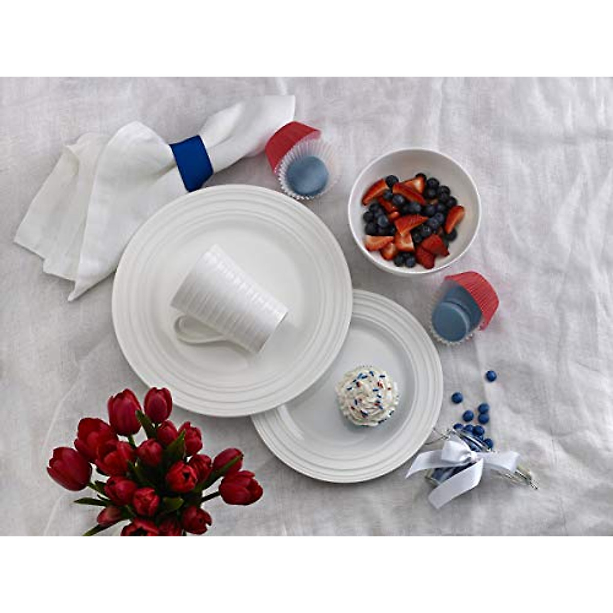 Mikasa Ciara 16-Piece Dinnerware Set, Ciara, Service for 4