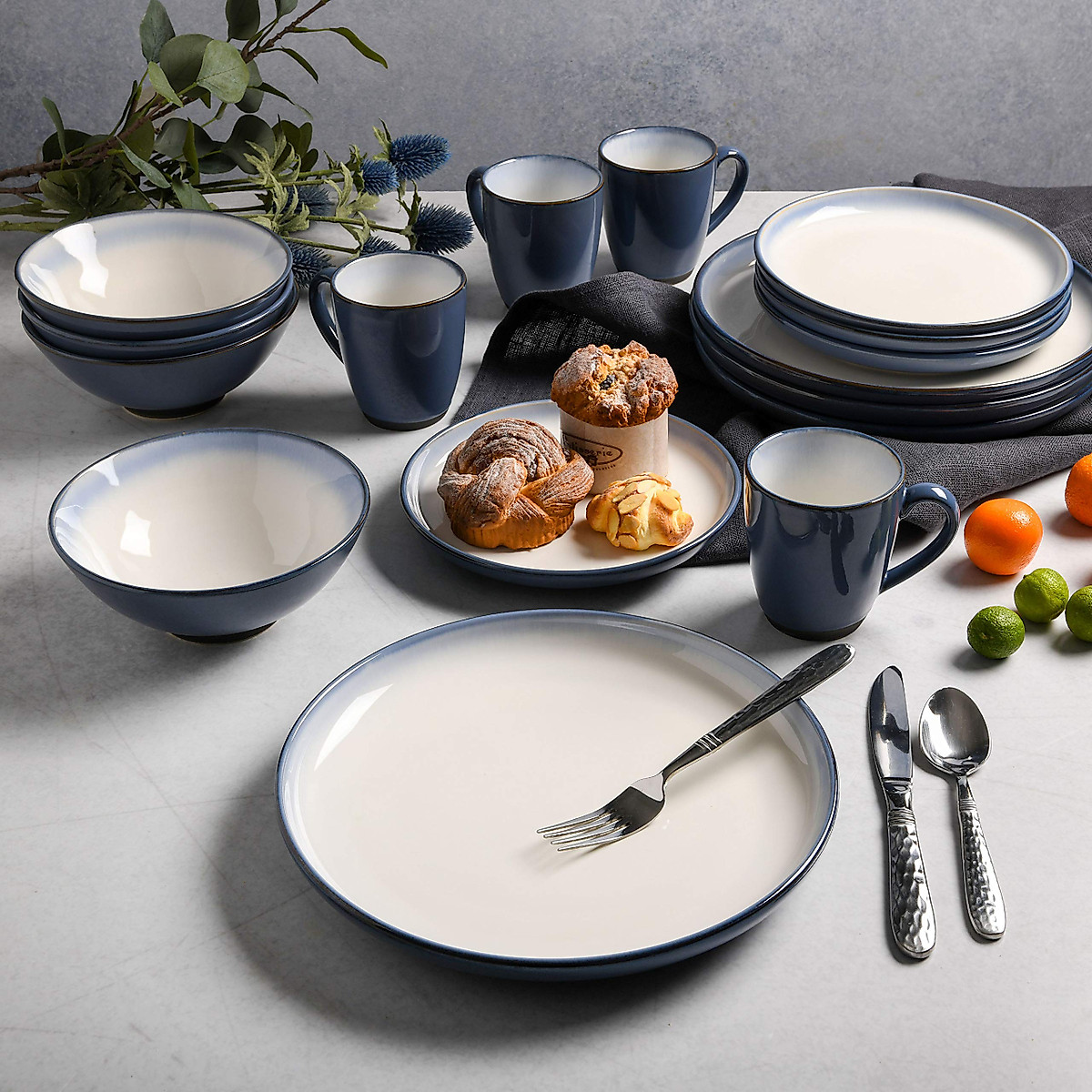 Gibson Elite Serene Fountain Round Reactive Glaze Stoneware Dinnerware Set, Service for Four (16pcs), Blue