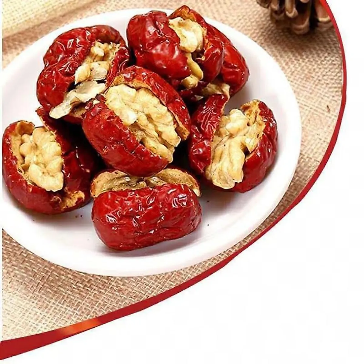 Grey jujube with walnuts 17.6 oz/500 g stuffed dates clip walnut independent small packaging casual snacks jujube dates and walnuts