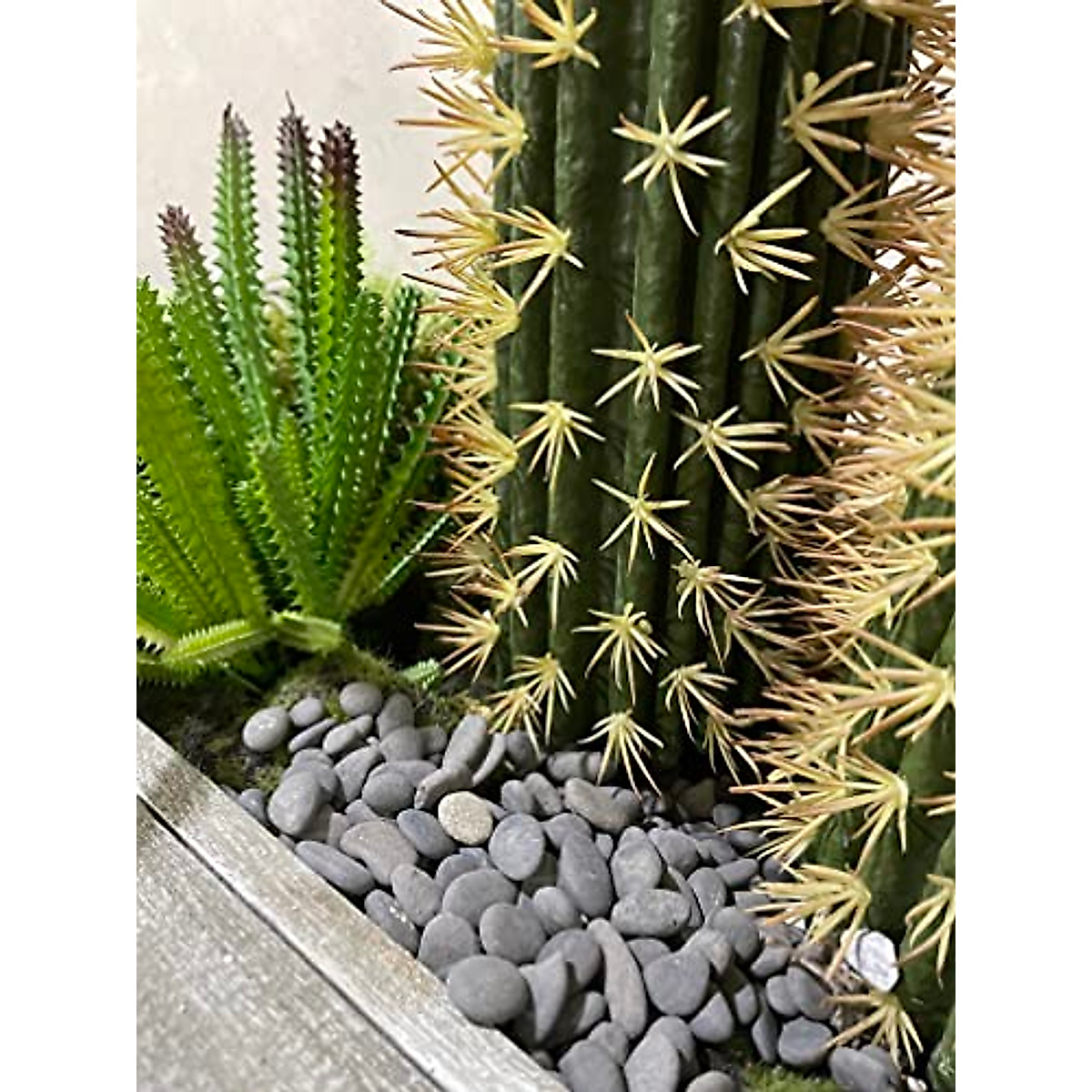 Black Rock, CJGQ 3lb River Rocks Pebbles for Plants Succulents, Decorative Outdoor Landscaping Garden Rocks, Natural Small Mexican Beach Pebbles Aquarium Rocks Gravel for Fish Tanks Vase Yard Decor