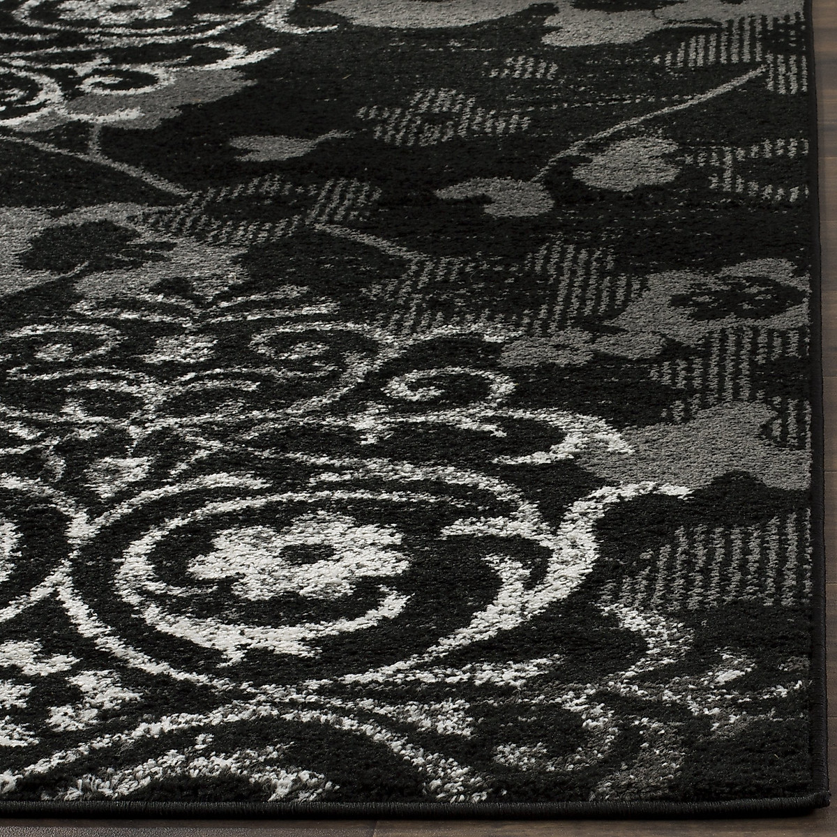 SAFAVIEH Adirondack Collection Area Rug - 5'1" x 7'6", Black & Silver, Floral Glam Damask Distressed Design, Non-Shedding & Easy Care, Ideal for High Traffic Areas in Living Room, Bedroom (ADR114A)