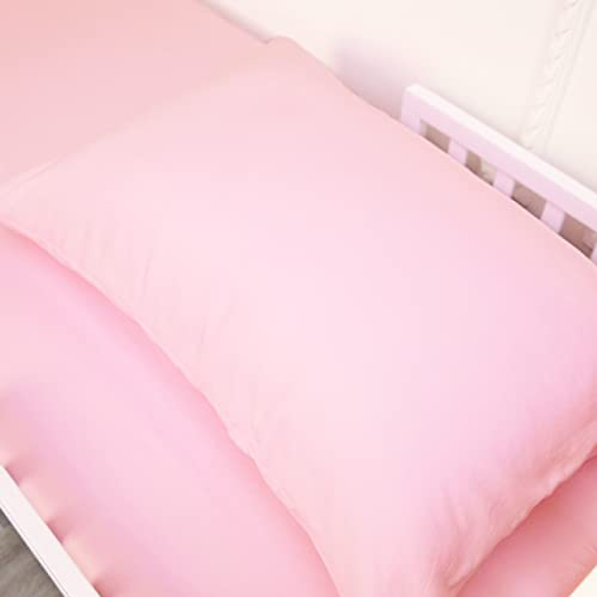 FLXXIE 4 Pieces Microfiber Toddler Bedding Set, Super Soft and Breathable Crib Sheet Set, Includes Quilted Comforter, Flat Top Sheet, Fitted Sheet, Envelope Pillow Case for Boys and Girls, Pink