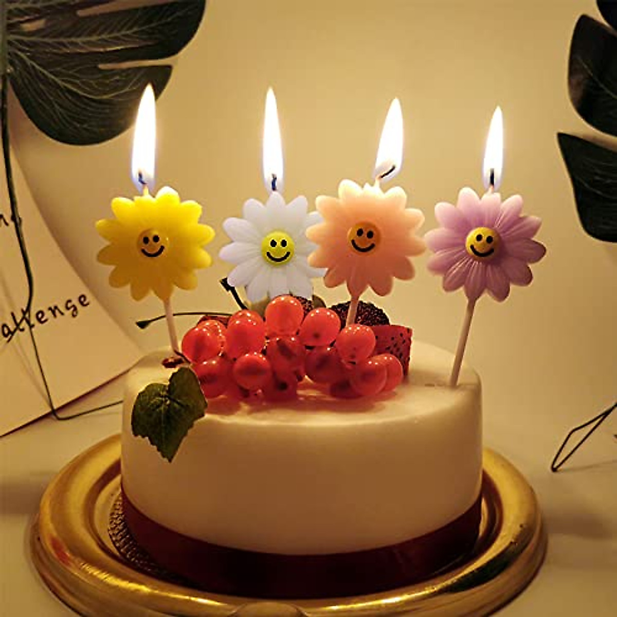 4Pcs/Set Daisy Birthday Candles, Cute Sunflowers Candles, Children's Birthday Candles, Birthday Cake Decorations - White, Purple, Pink, Yellow