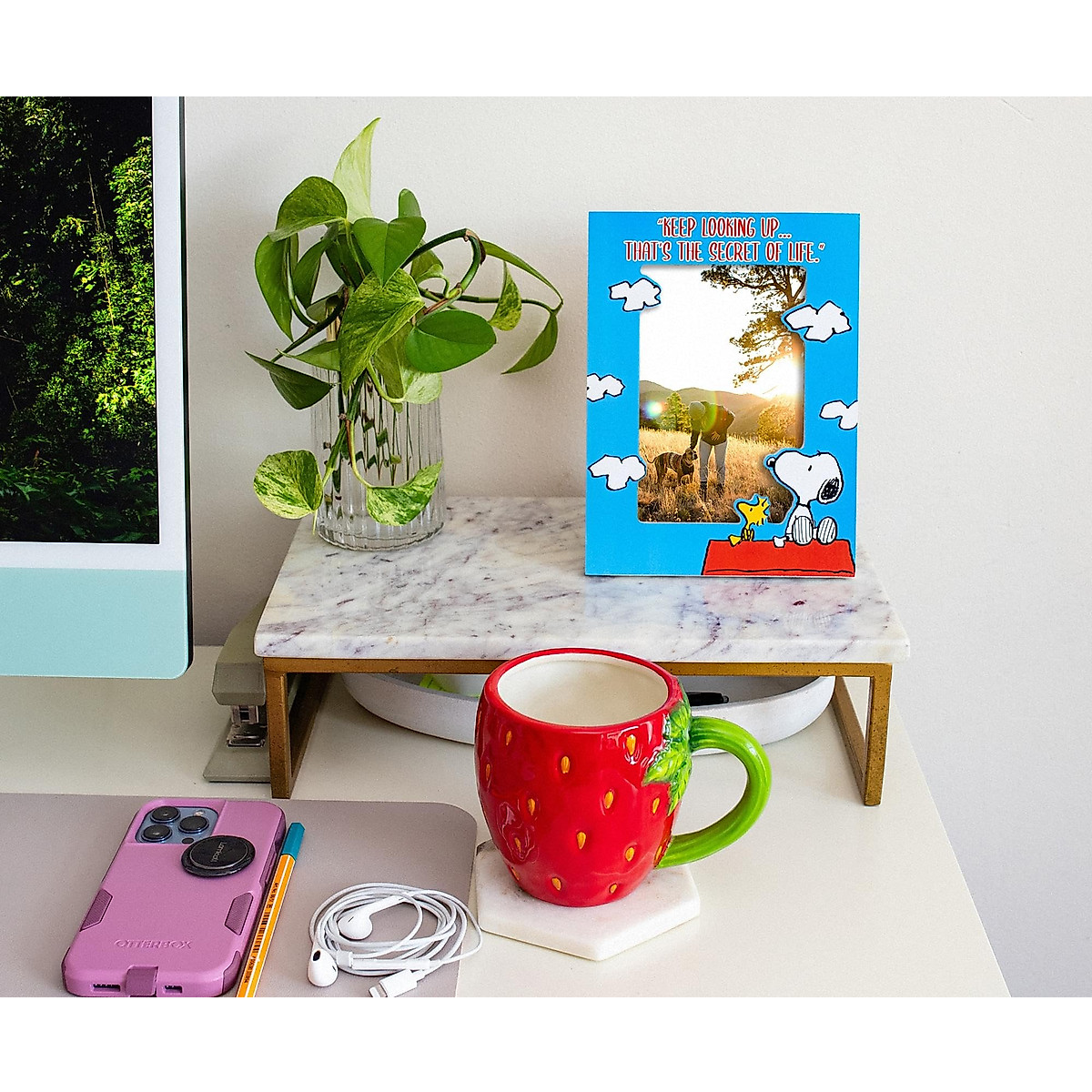 Silver Buffalo Peanuts Snoopy Woodstock Keep Looking Up Photo Picture Frame, Blue, 4 x 6 Inches