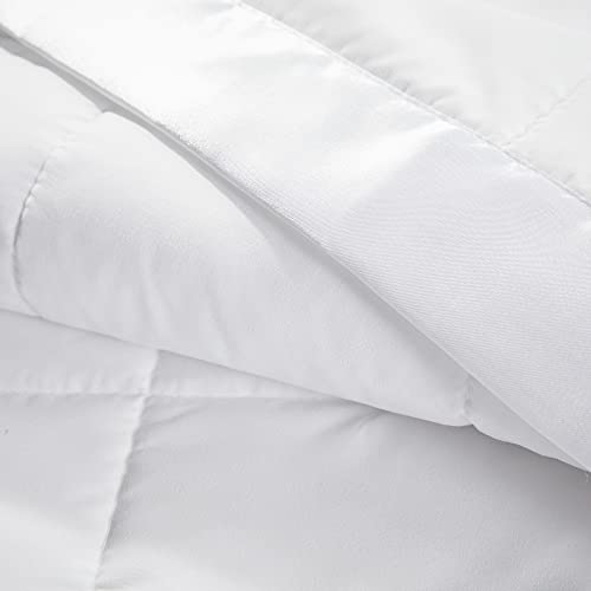 Madison Park Windom Down Alternative Blanket, Premium 3M Scotchgard Moisture Wicking Treatment, Lightweight and Soft Bed Cover For Summer, Satin Trim, White Twin