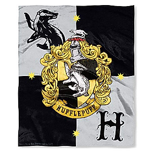 Harry Potter Slytherin House Crest Silk Touch Throw 50" x 60"- Slytherin