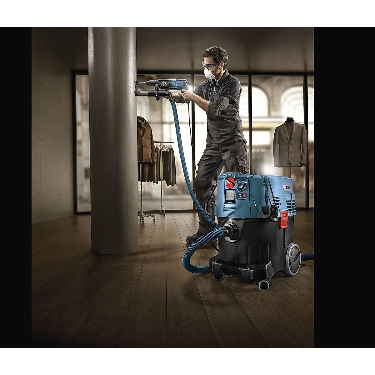 Bosch VAC090A 9-Gallon Dust Extractor with Auto Filter Clean, Blue
