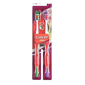 Close-up Active Toothbrush, with whitening Rubber bristles, 2 Pack
